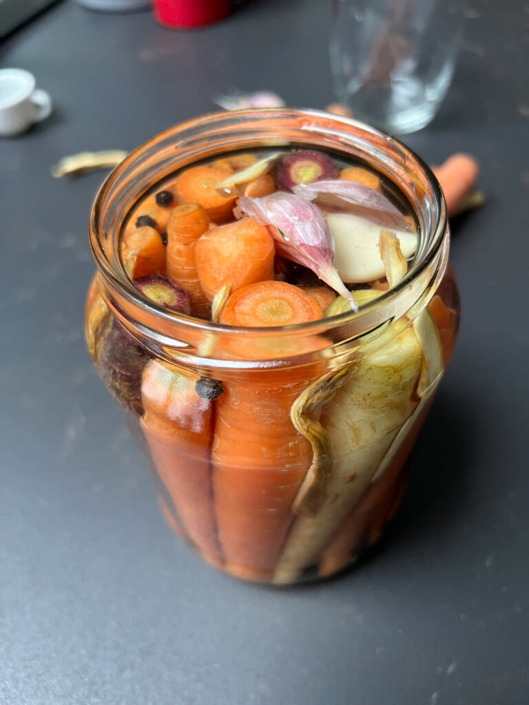 Quick pickled carrots (fermented) - Ramona's Cuisine