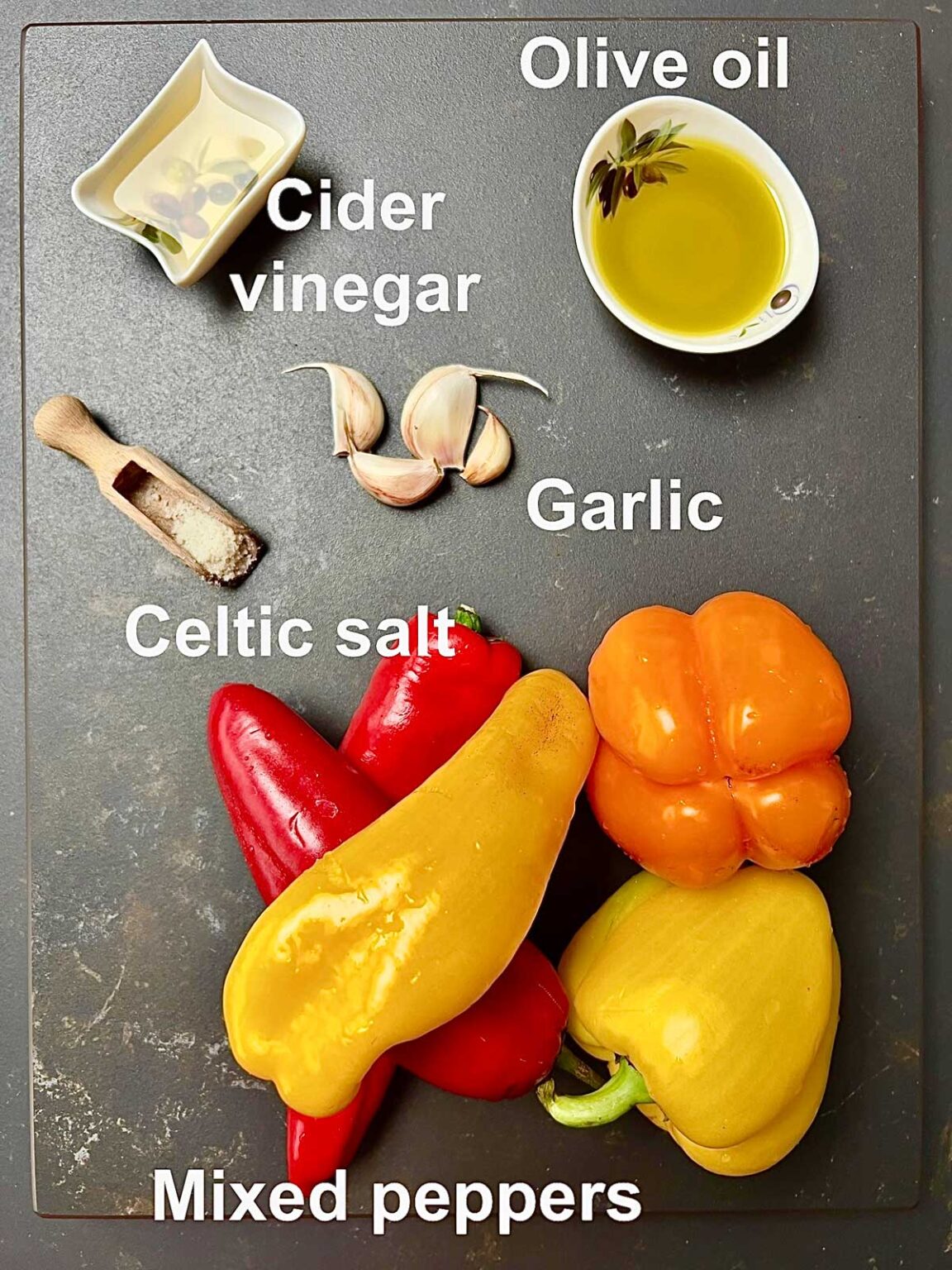 Easy Roasted Pepper Salad - Ramona's Cuisine